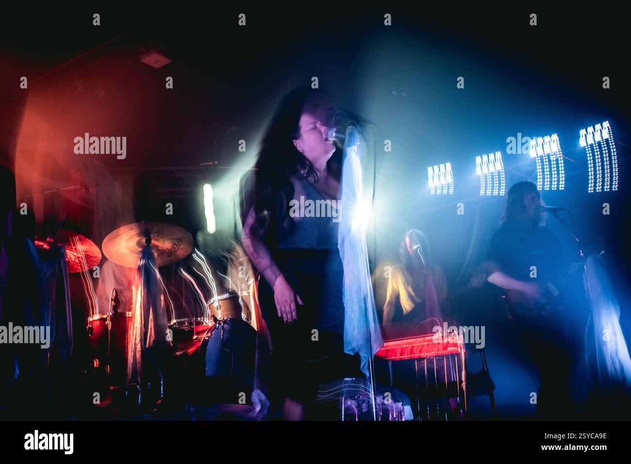 Sarah klang hi-res stock photography and images - Alamy