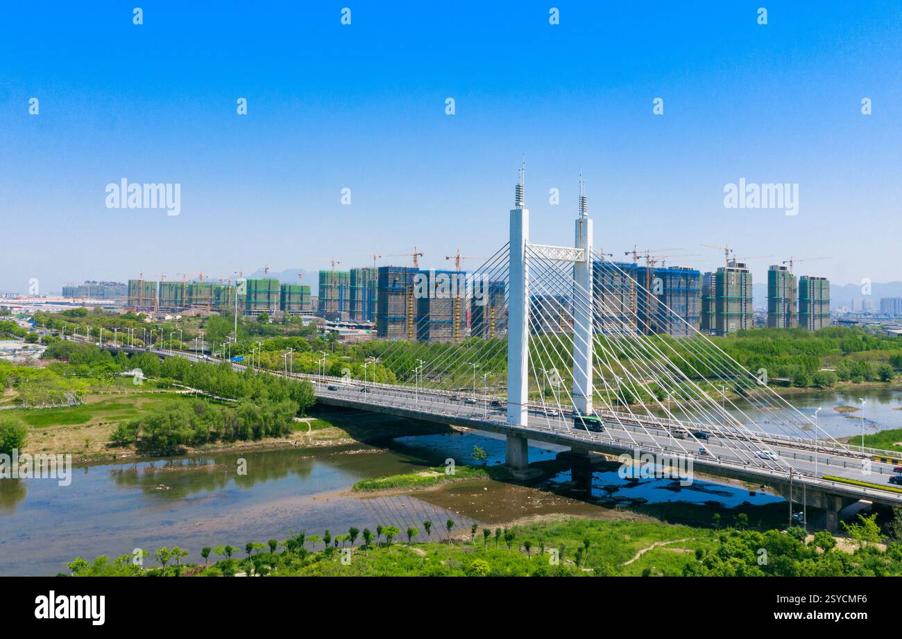 Urban environment of Shangbo Bridge, Yiwu City, Zhejiang Province ...