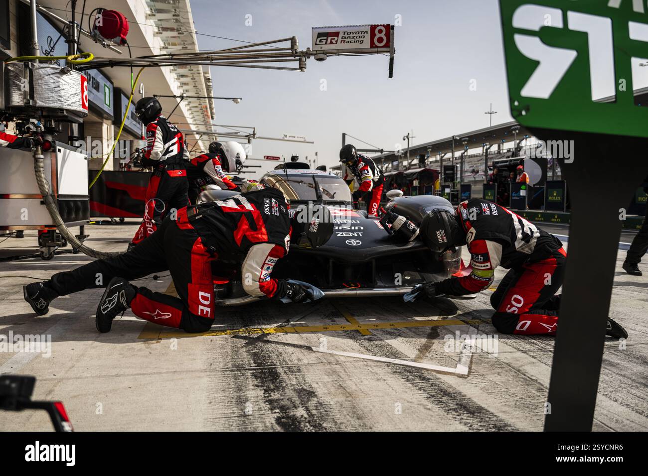 08 BUEMI Sebastien (swi), HARTLEY Brendon (nzl), HIRAKAWA Ryo (jpn), Toyota Gazoo Racing, Toyota ...