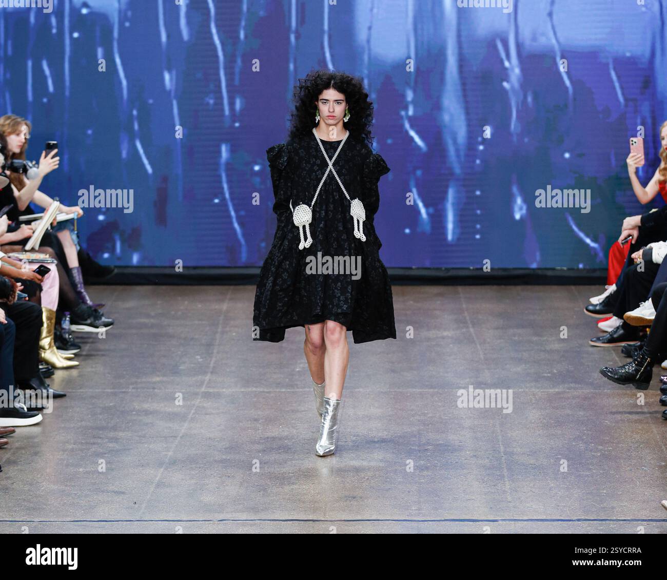 London, UK. 21 February, 2025. Fashion Show ‘Alex S. Yu’ “Catwalk show ...