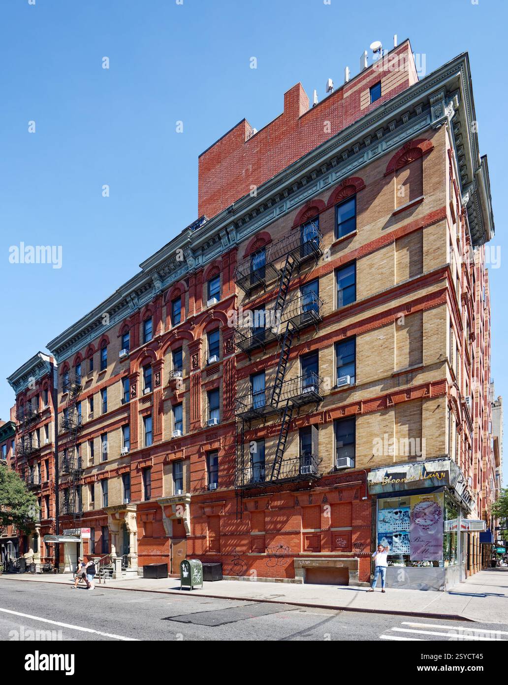 Chelsea Arms, 301 West 21st Street, is a five-story apartment house of ...