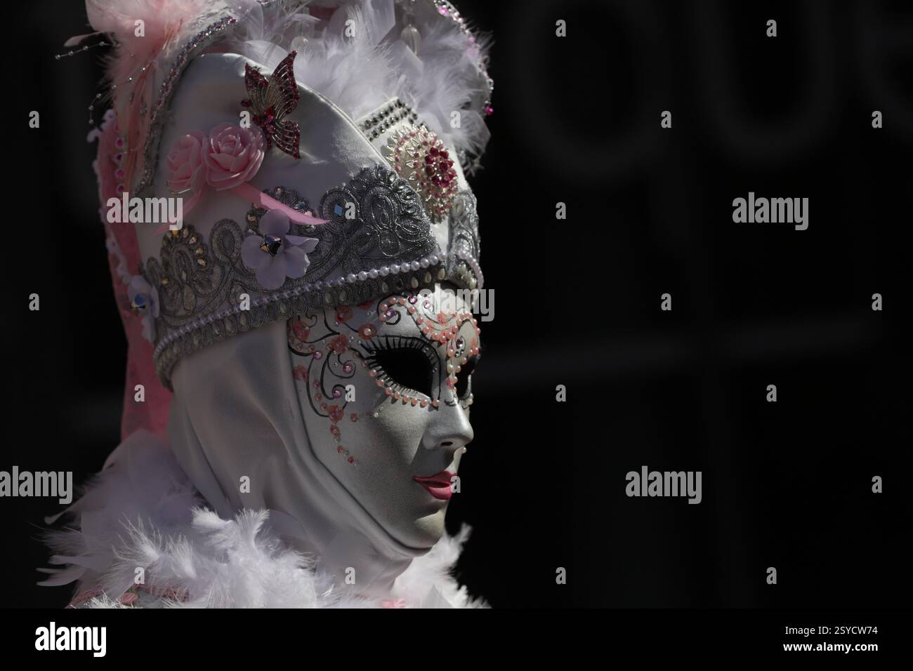 Comedians del arte hi-res stock photography and images - Alamy