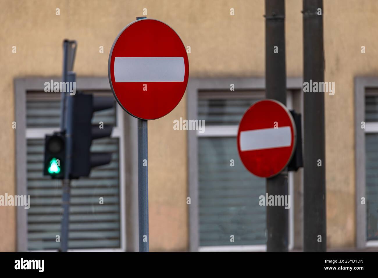 Traffic lights at pedestrian crossing, red light, green light, danger ...