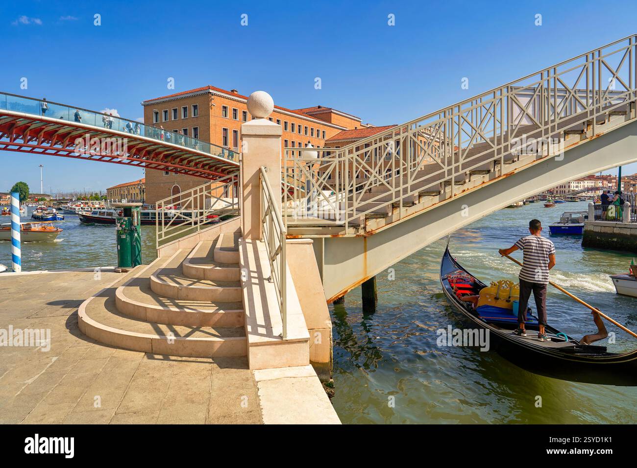 Venice modern architecture hi-res stock photography and images - Alamy