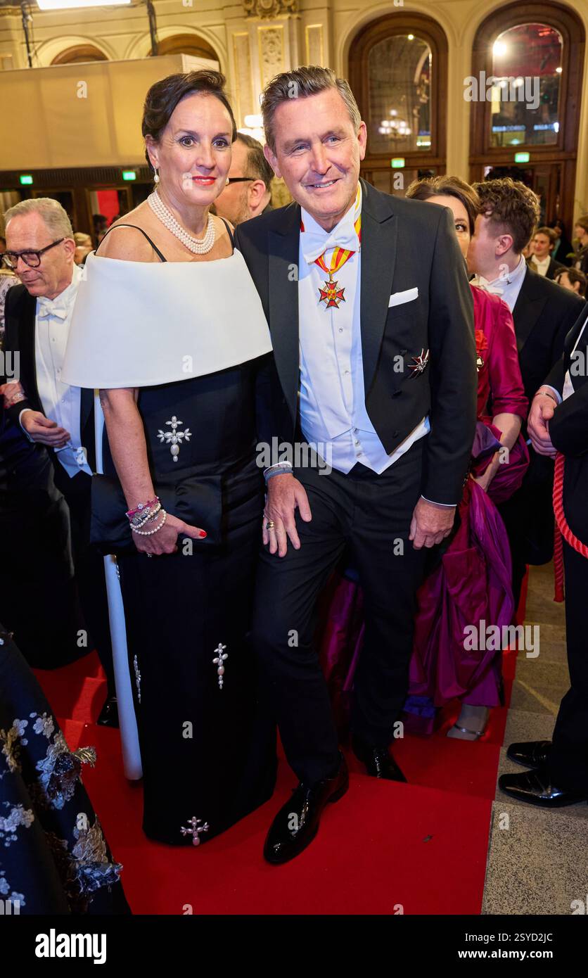 at the Vienna State Opera in Vienna, Austria. , . on 27 February 2025. Sabine and Peter HANKE ...