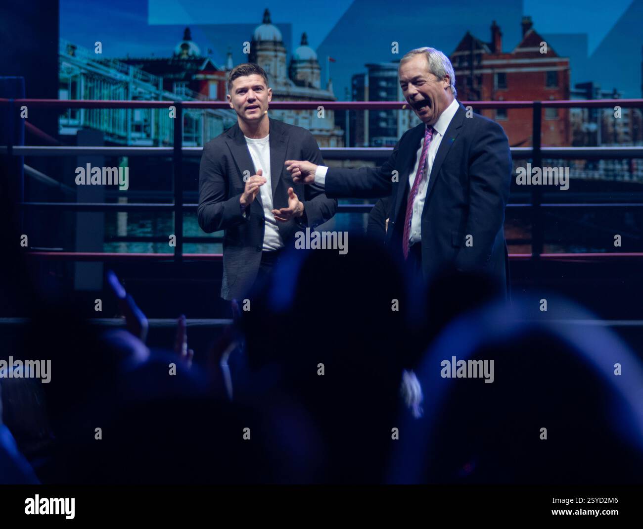 February 28th Hull, East Yorkshire, UK. Nigel Farage presents the ...