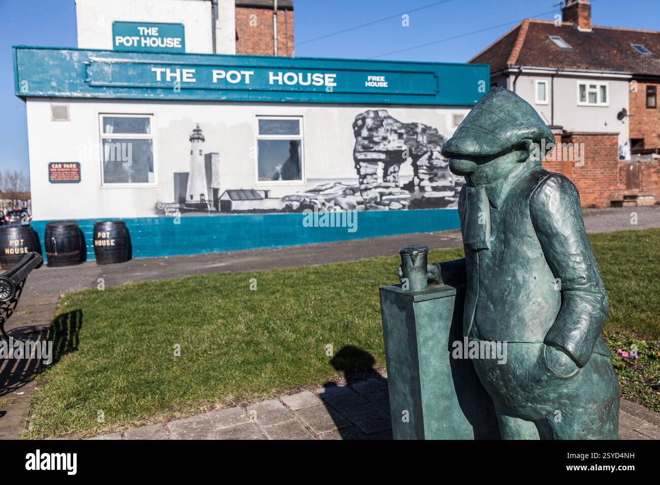 Statue of Andy Capp,a famous cartoon character created by Reg Smythe ...