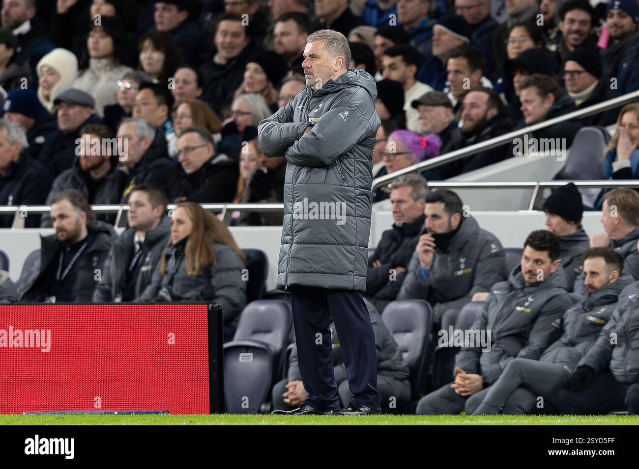 Tottenham Hotspur Stadium, London, UK. 26th Feb, 2025. Premier League ...