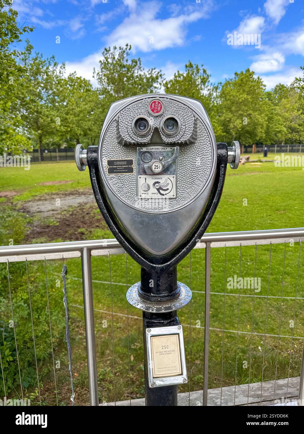 A sightseeing viewfinder at zoo to look at animals, Zoo, New Jersey ...