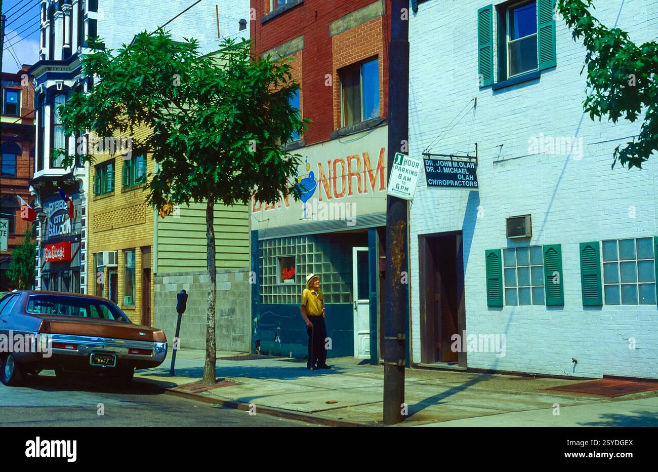 Pittsburgh, Pennsylvania, Street Scenes, South Side, E. Carson Street ...