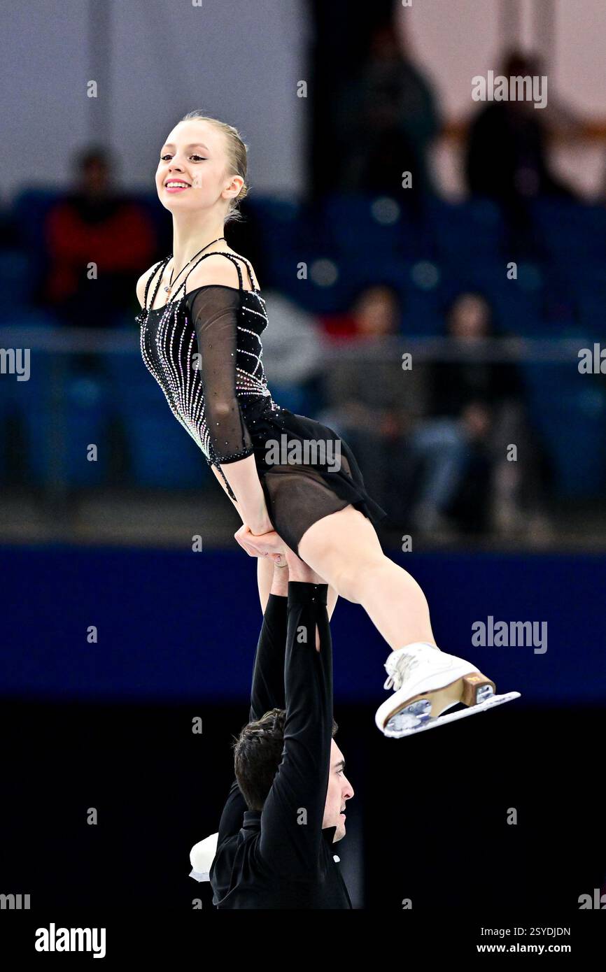 Polina POLMAN & Gabriel RENOLDI (ITA), during Junior Pairs Short ...