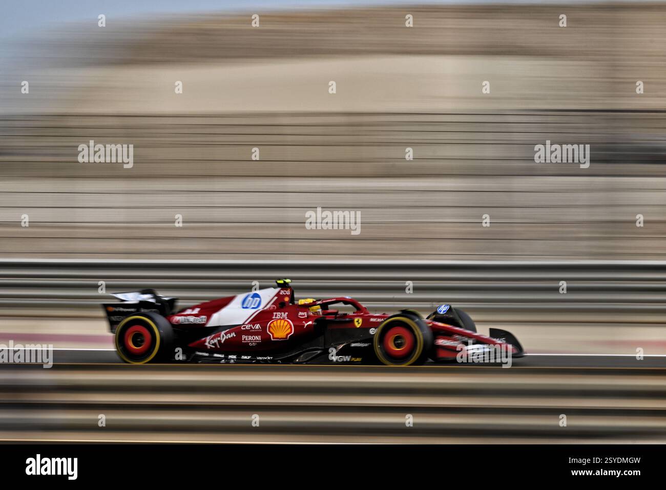 Lewis Hamilton (GBR) Ferrari SF-25. 28.02.2025. Formula 1 Testing ...
