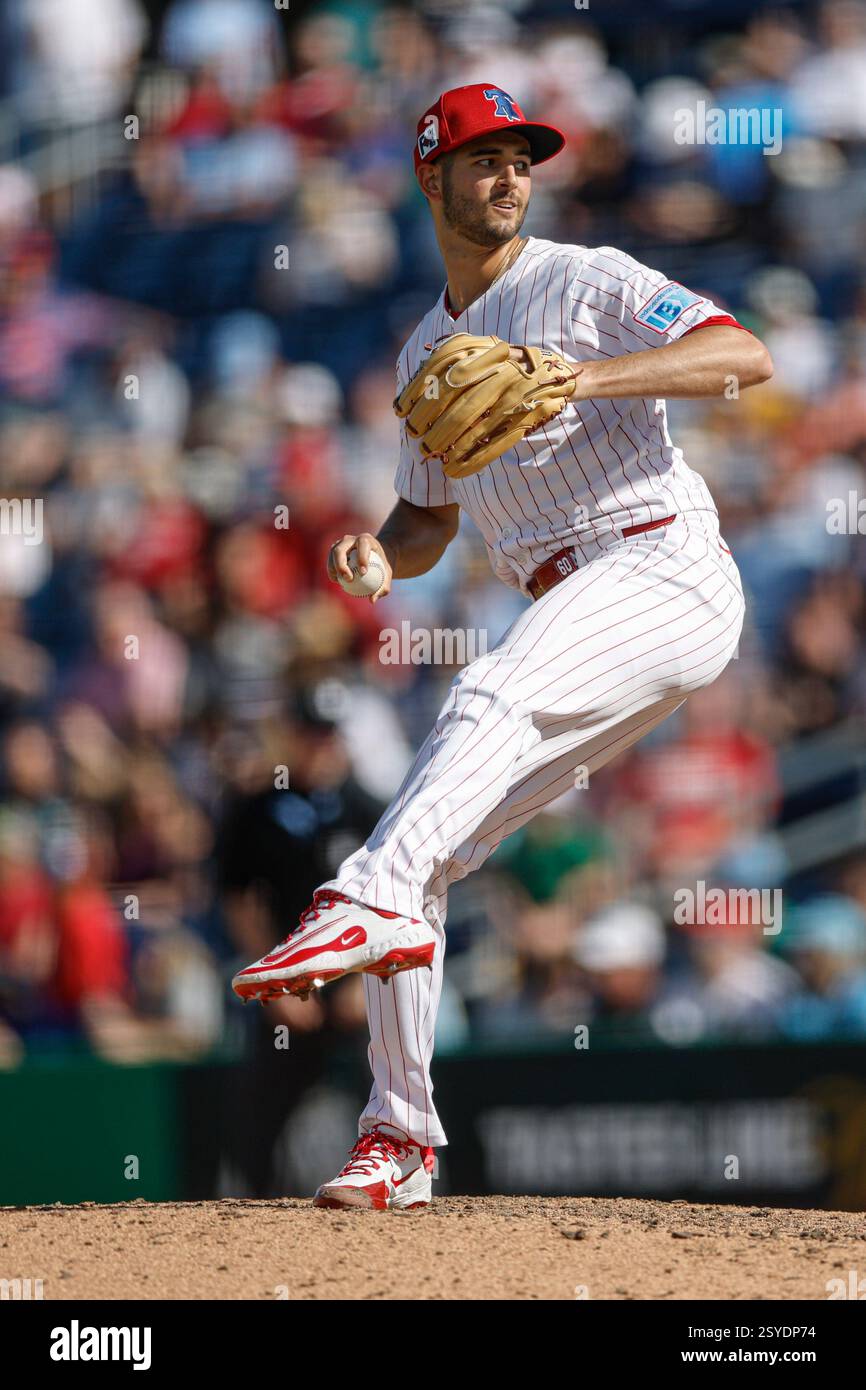 Clearwater, FL: Philadelphia Phillies pitcher Max Lazar (60) delivers a ...