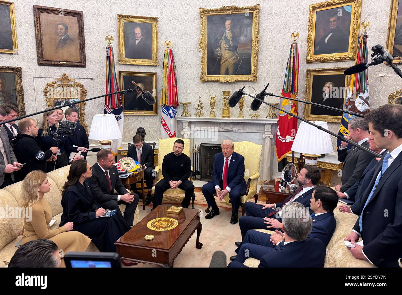 President Donald Trump, center right, meets with Ukrainian President ...