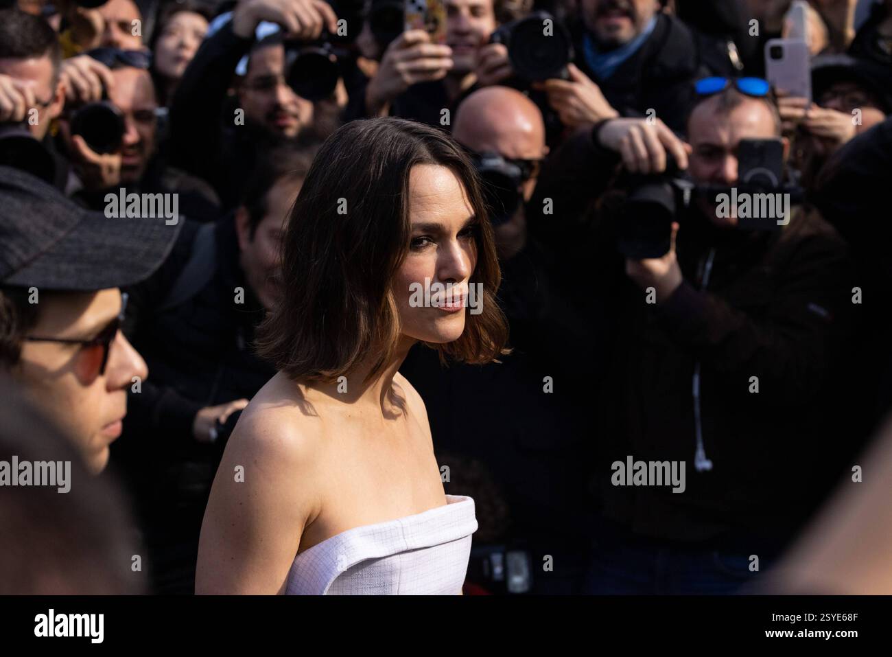 News - Tod s - Arrivals - Milan Fashion Week - Womenswear Fall/Winter ...