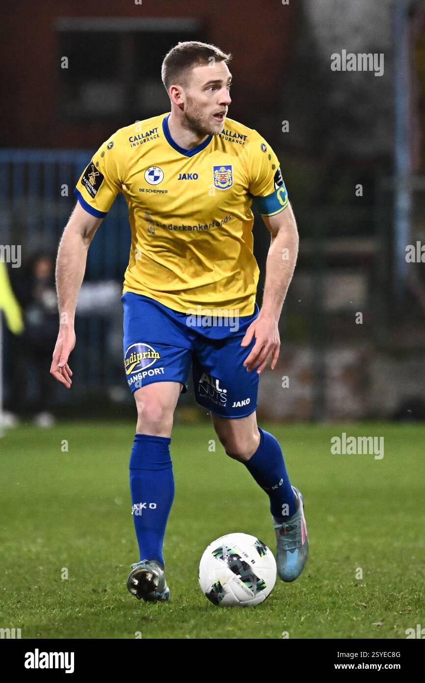 Beveren Waas, Belgium. 28th Feb, 2025. Beveren's Laurent Jans pictured ...