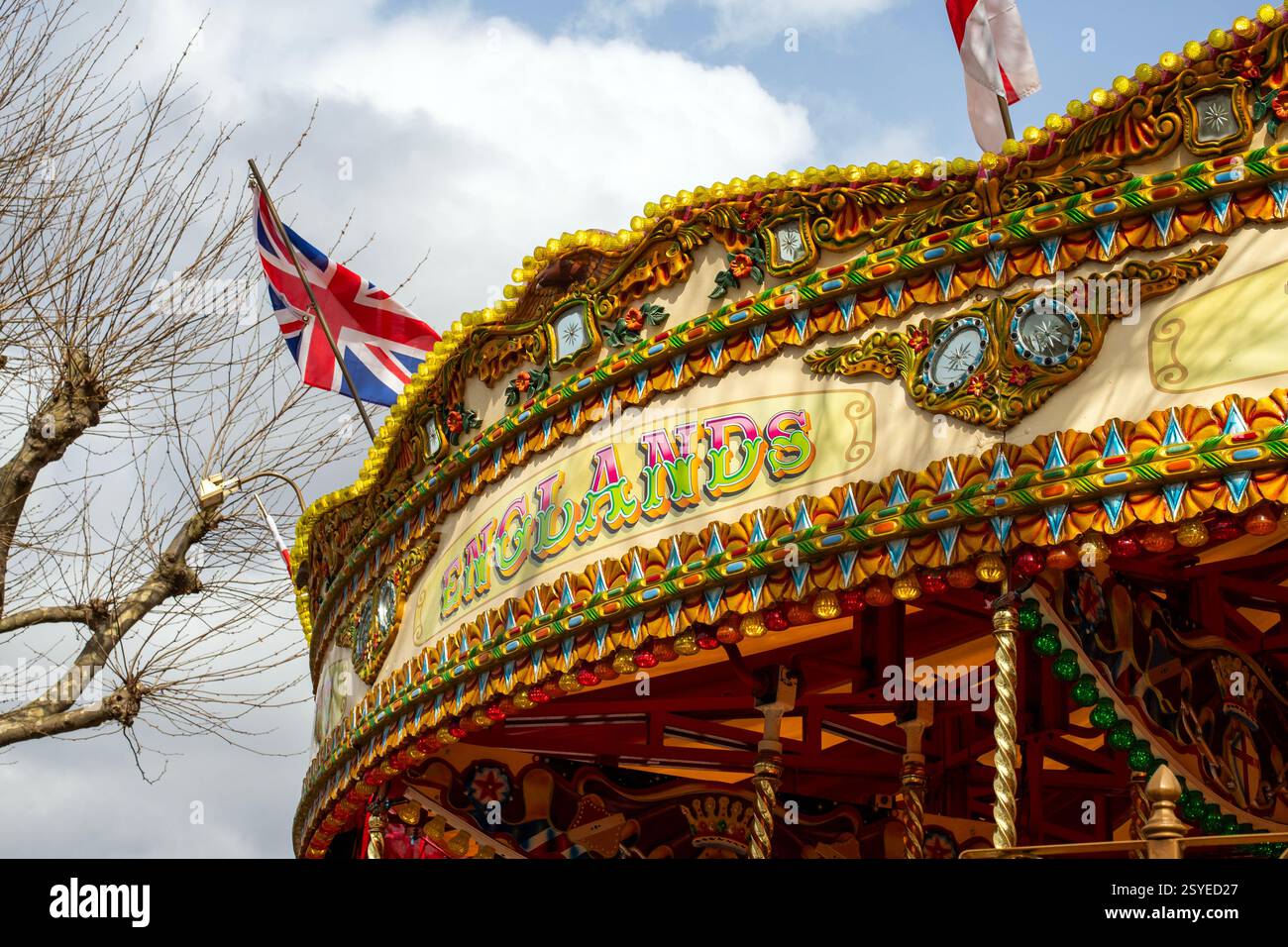 Classic fairground experience hi-res stock photography and images - Alamy