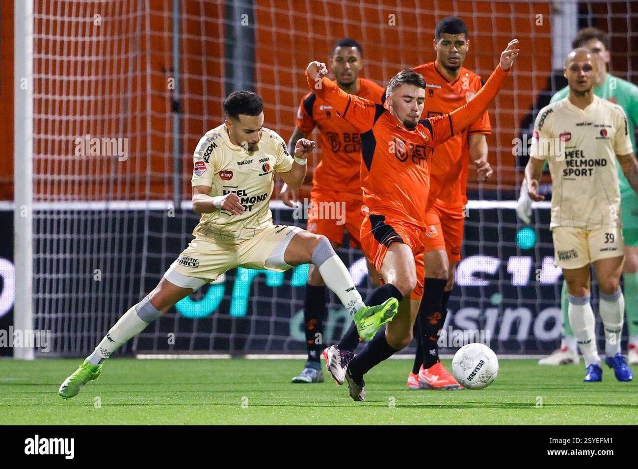 VOLENDAM, NETHERLANDS - FEBRUARY 28: Mohammed Amin Doudah of Helmond ...