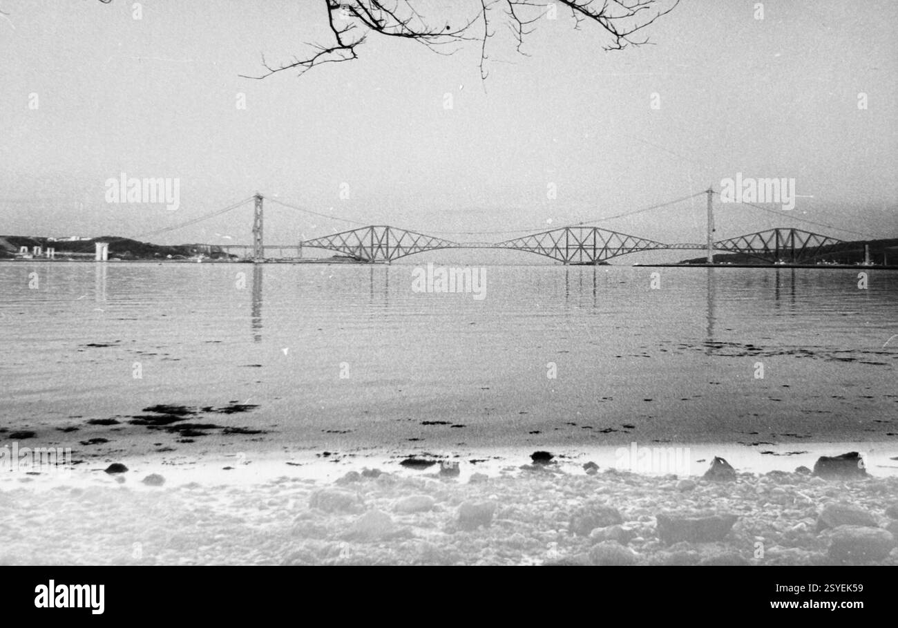 1960 United Kingdom: Vintage retro old Black and White photo of Forth ...