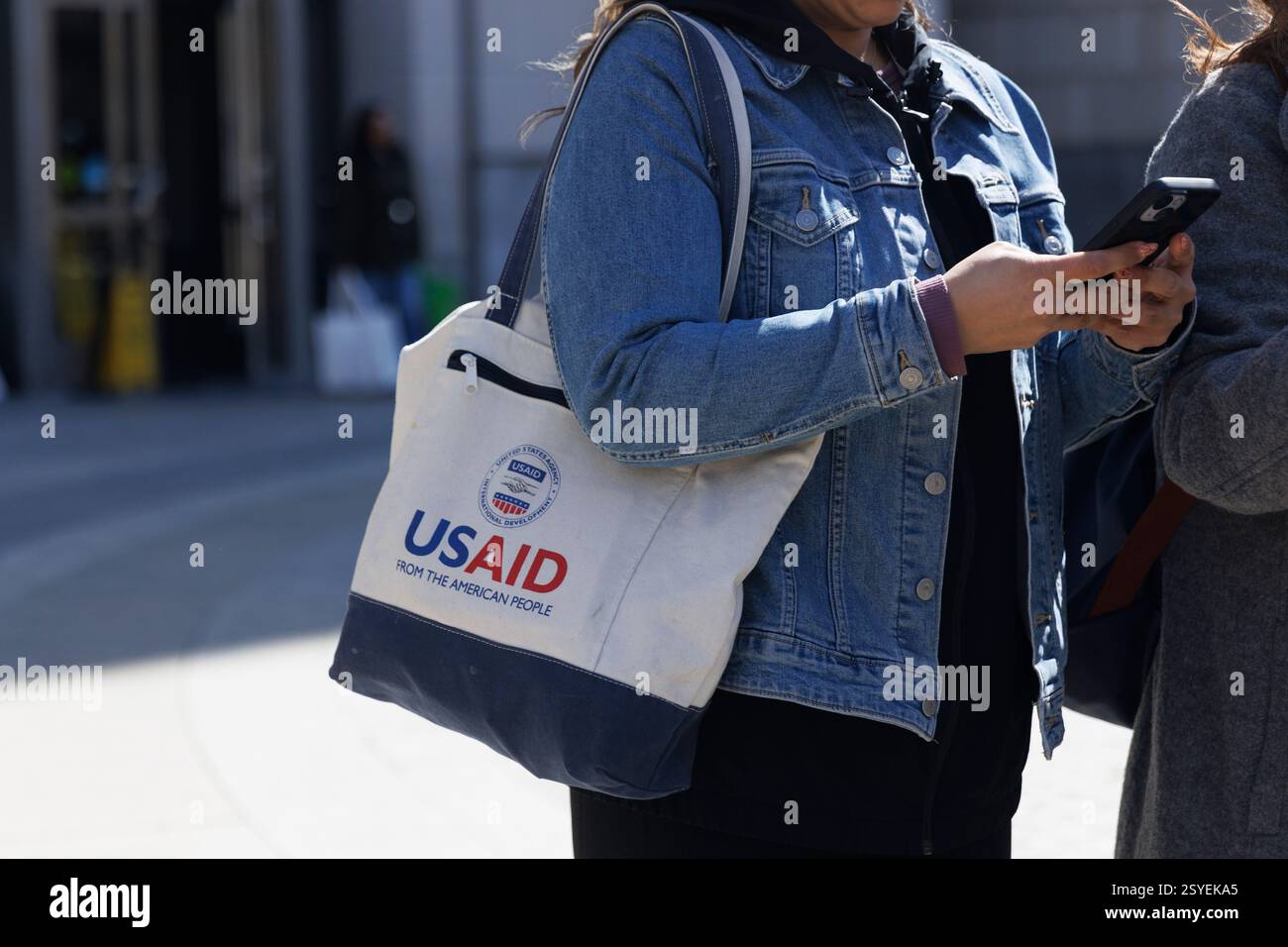 Washington, United States. 28th Feb, 2025. Ex-employees of the United ...