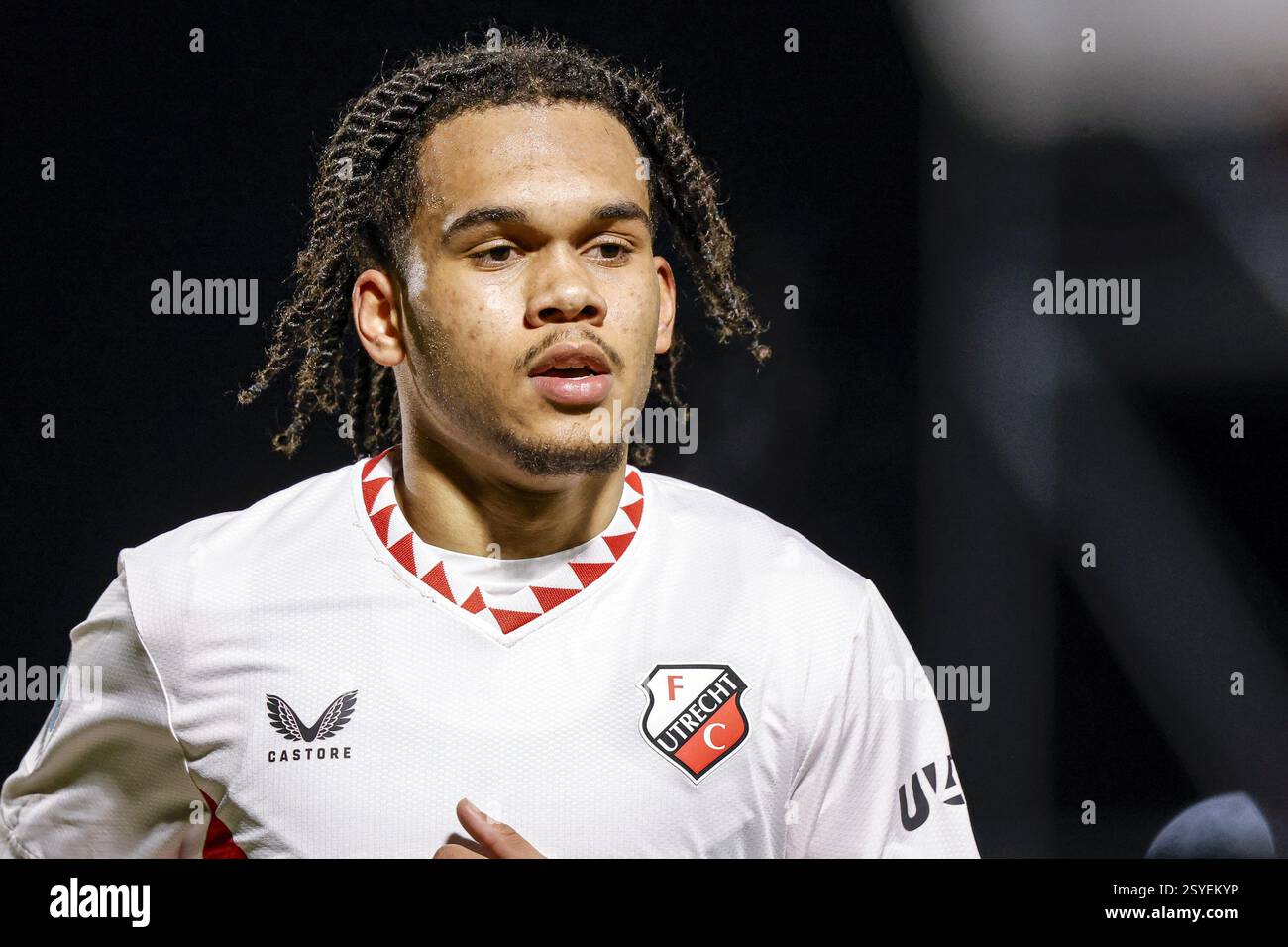 UTRECHT, 28-02-2025, Sportcomplex Zoudenbalch, football, Keukenkampioen ...