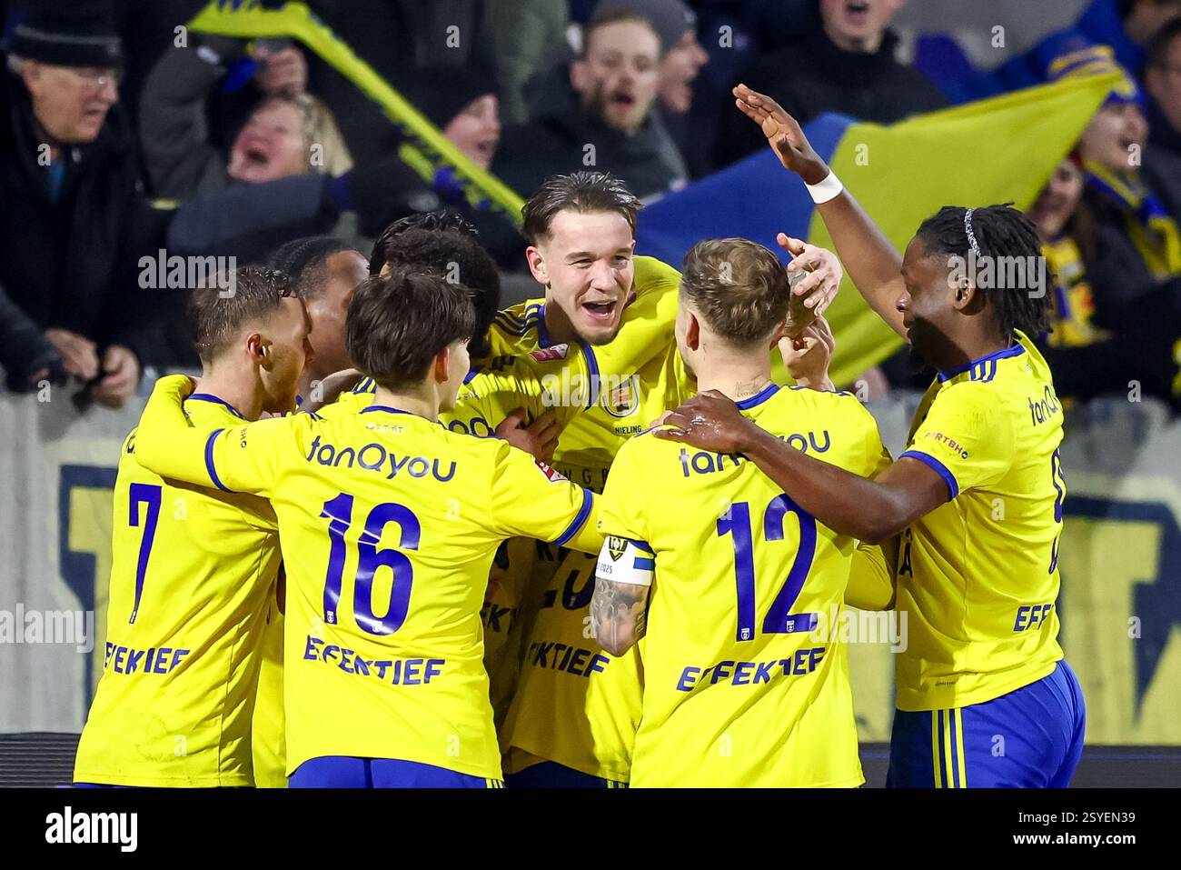 LEEUWARDEN, NETHERLANDS - FEBRUARY 28: Bryant Nieling of SC Cambuur ...