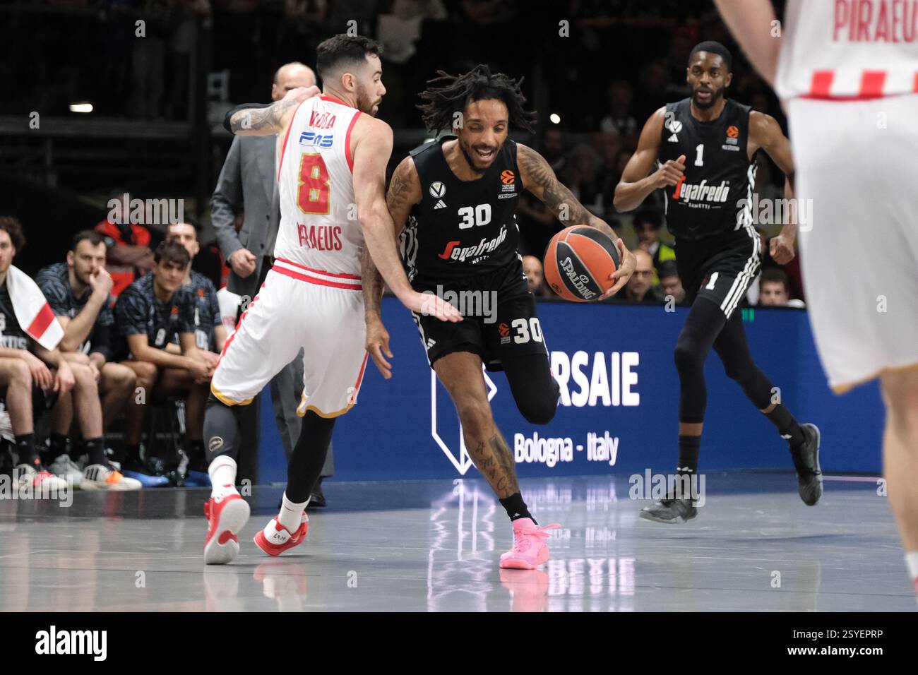 Bologna, Italy. 28th Feb, 2025. #30 Matt Morgan of Virtus Segafredo ...