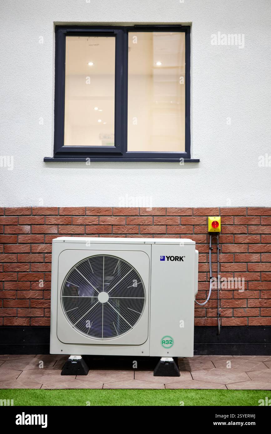 Air source heat pump Stock Photo - Alamy