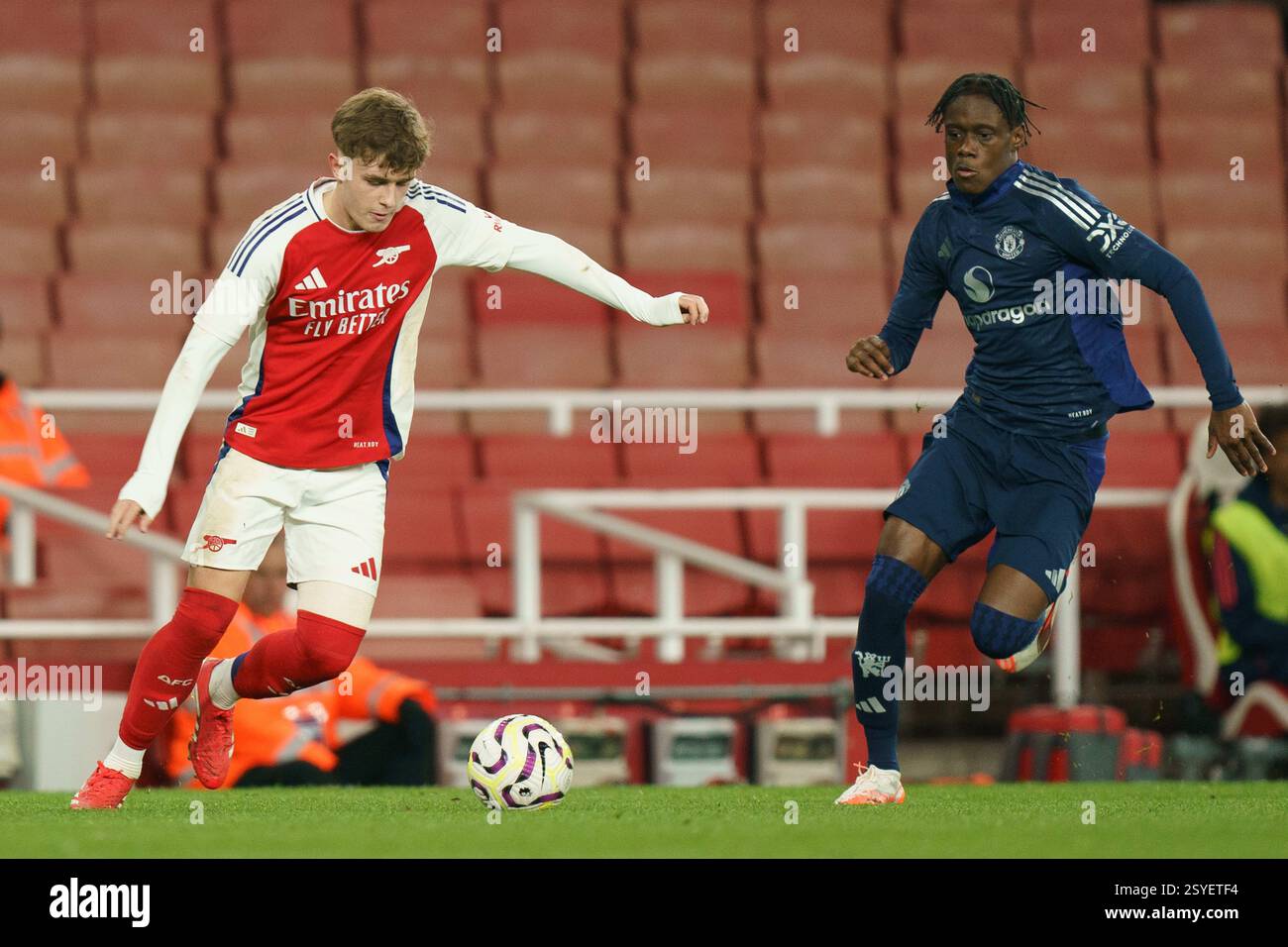 Will Sweet of Arsenal under pressure from Bendito Mantato of Manchester ...