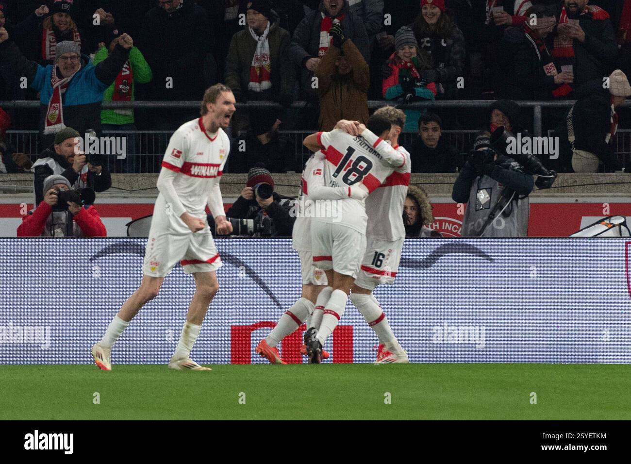 Stuttgart, Deutschland. 28th Feb, 2025. Tor zum 1:0 durch Angelo Stiller (VfB Stuttgart, #06 ...