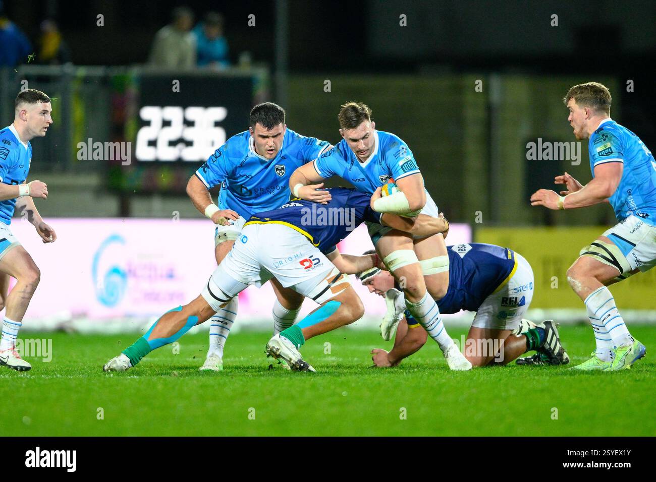 Parma, Italy. 28th Feb, 2025. Taine Basham ( Dragons RFC ) during Zebre ...