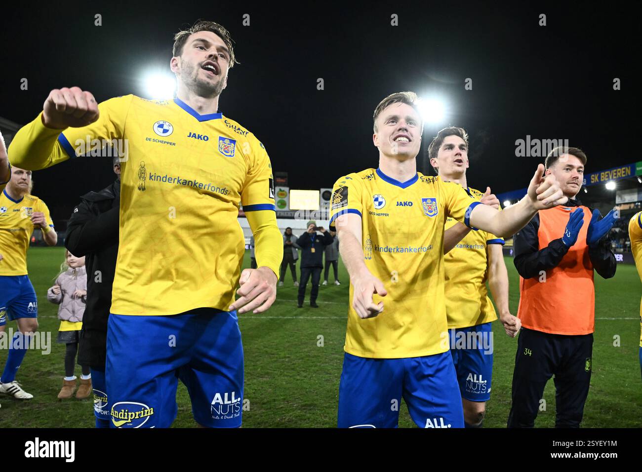 Beveren Waas, Belgium. 28th Feb, 2025. Beveren's Lennart Mertens and ...