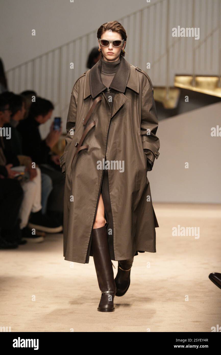 Milano Fashion Week - Women F/W 25-26 Tod’s fashion show Catwalk Milan ...