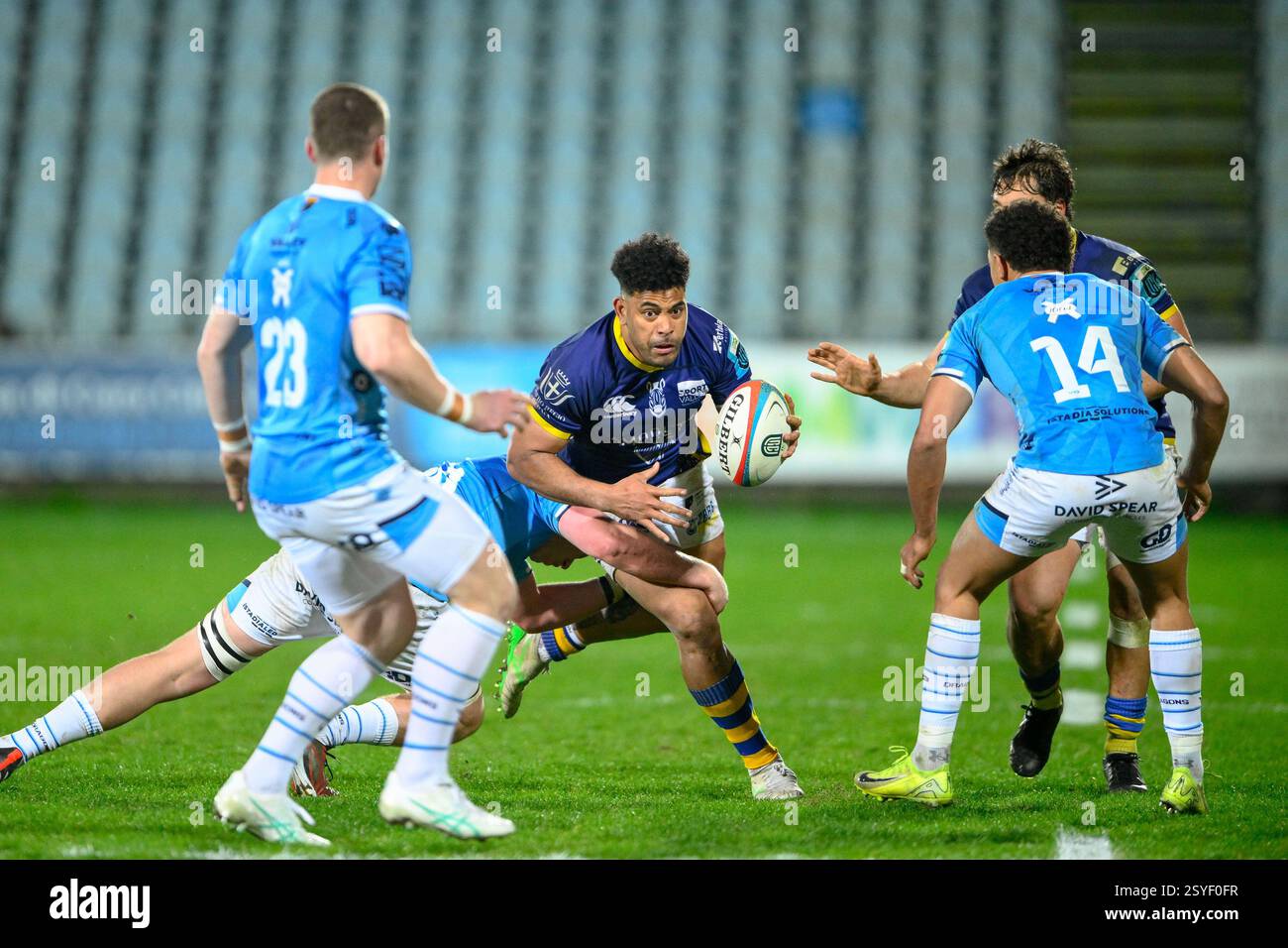 Parma, Italy. 28th Feb, 2025. Fetuli Paea ( Zebre Parma ) during Zebre ...