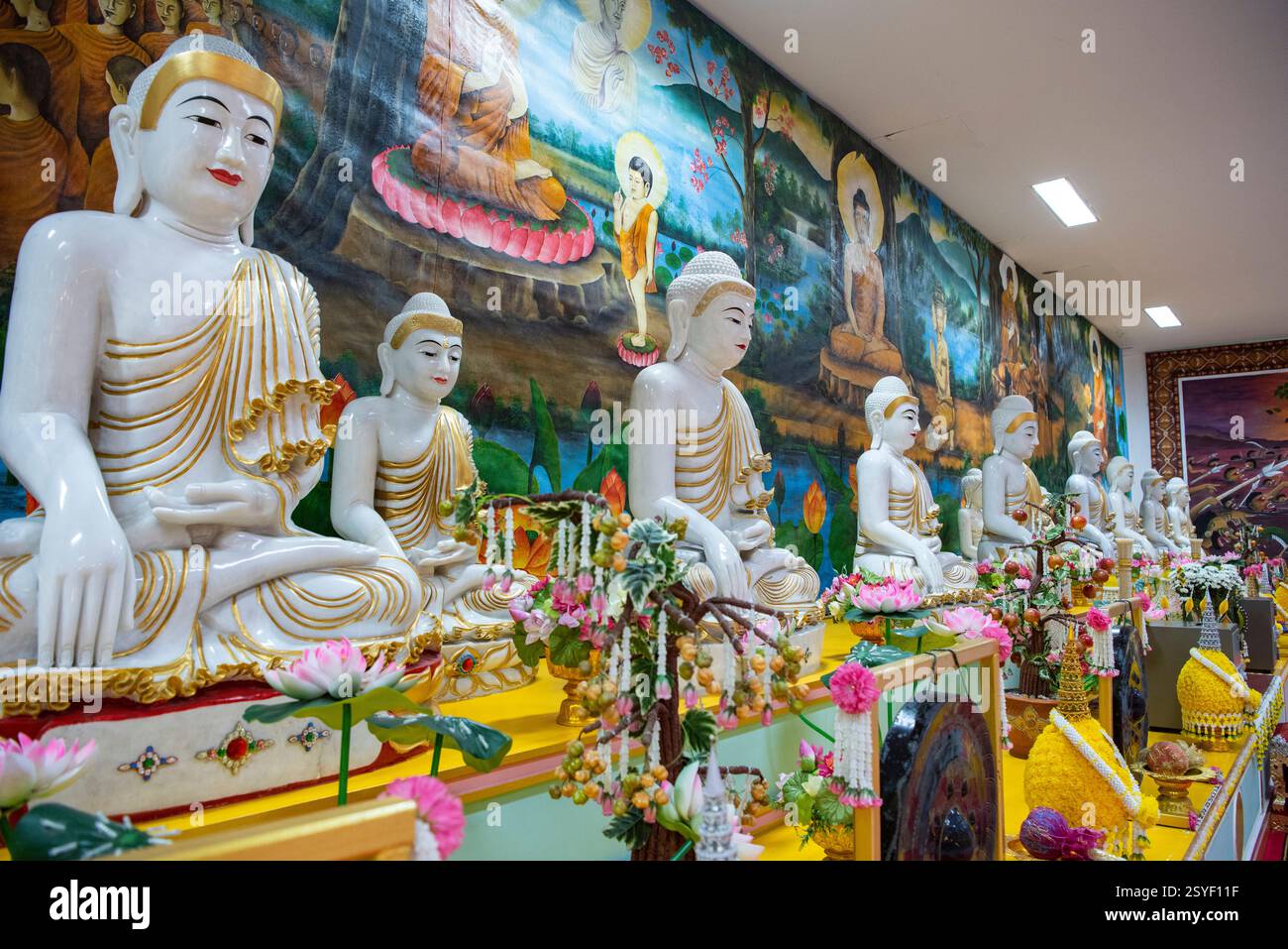 Buddha figures at a large Hall inside the Sukhawadee House in Naklua ...