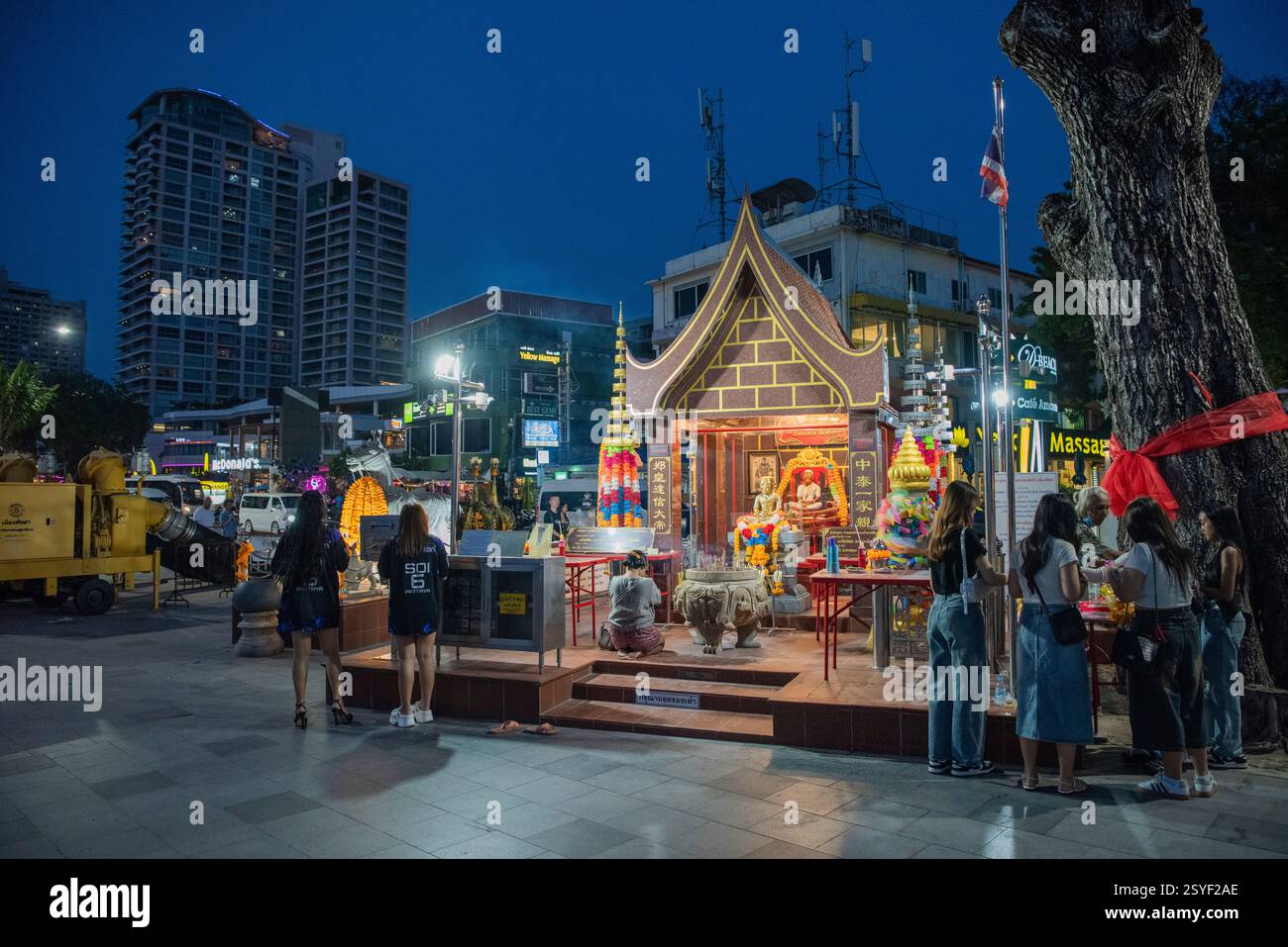 Kesangam shrine hi-res stock photography and images - Alamy