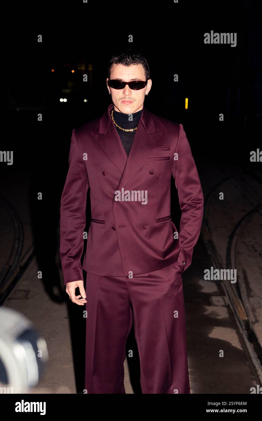 Aron Piper Milano Fashion Week - Women F/W 25-26 Versace fashion show ...