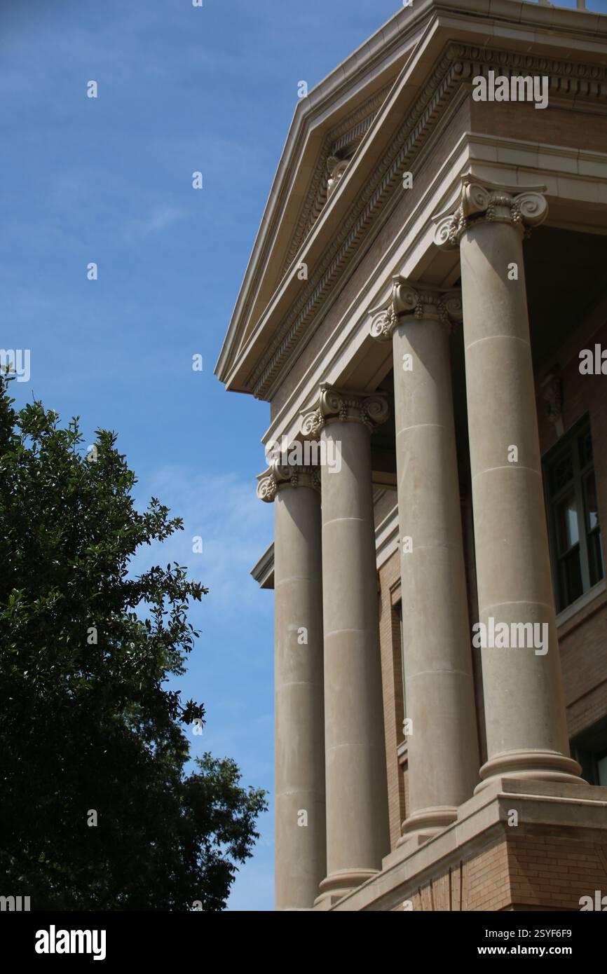 The law society building entrance hi-res stock photography and images ...
