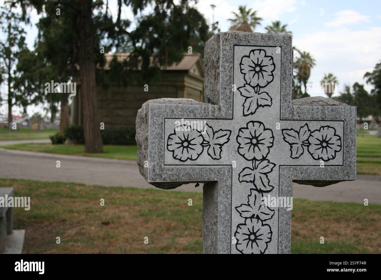 Cross engraved on the stone hi-res stock photography and images - Alamy