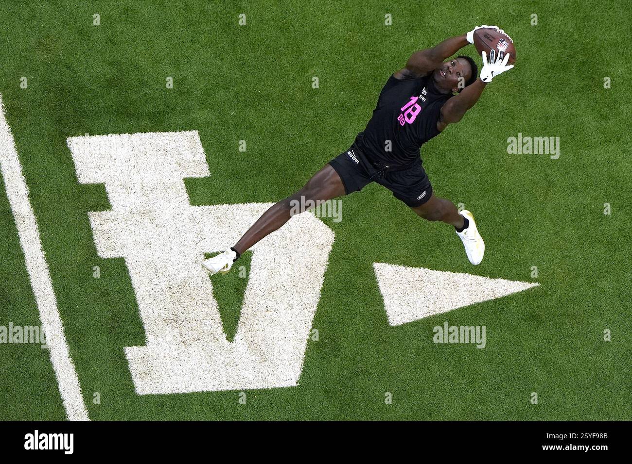 Western Michigan defensive back Bilhal Kone participates in a drill at ...