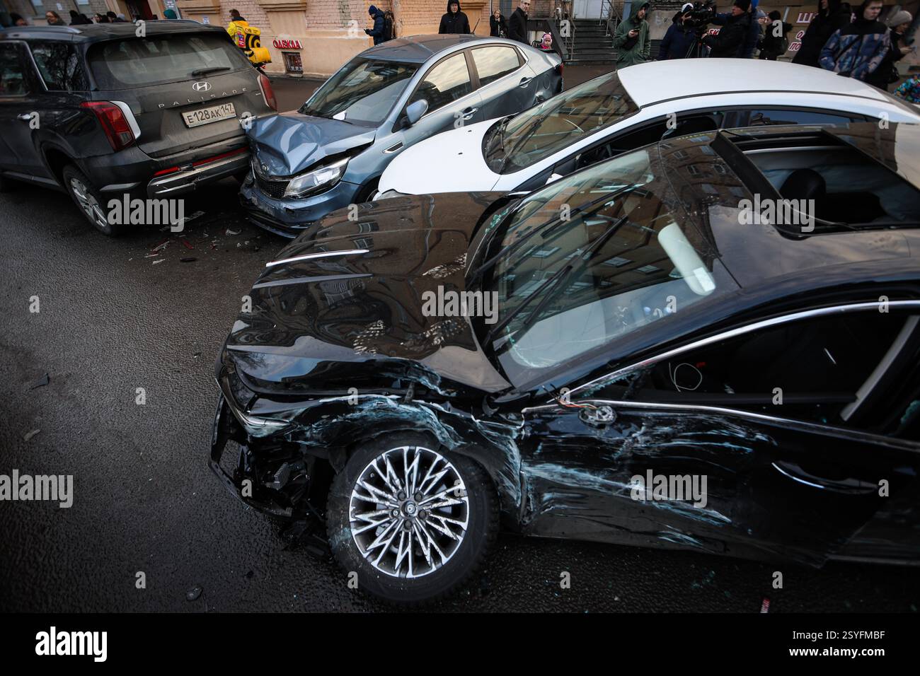 St. Petersburg, Russia. 28th Feb, 2025. Cars damaged in a bus accident ...