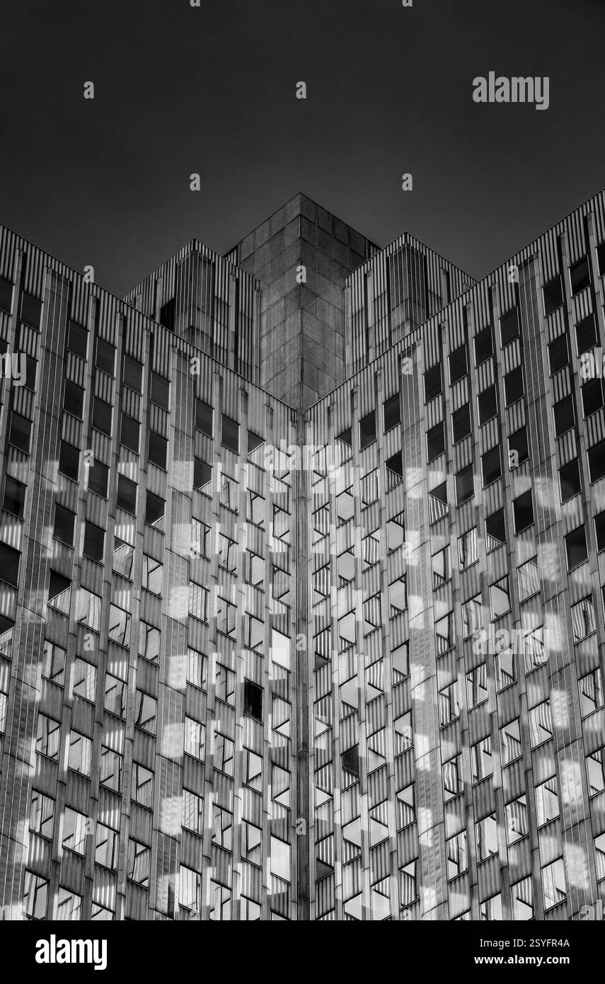 Infrastructure construction pittsburgh hi-res stock photography and ...