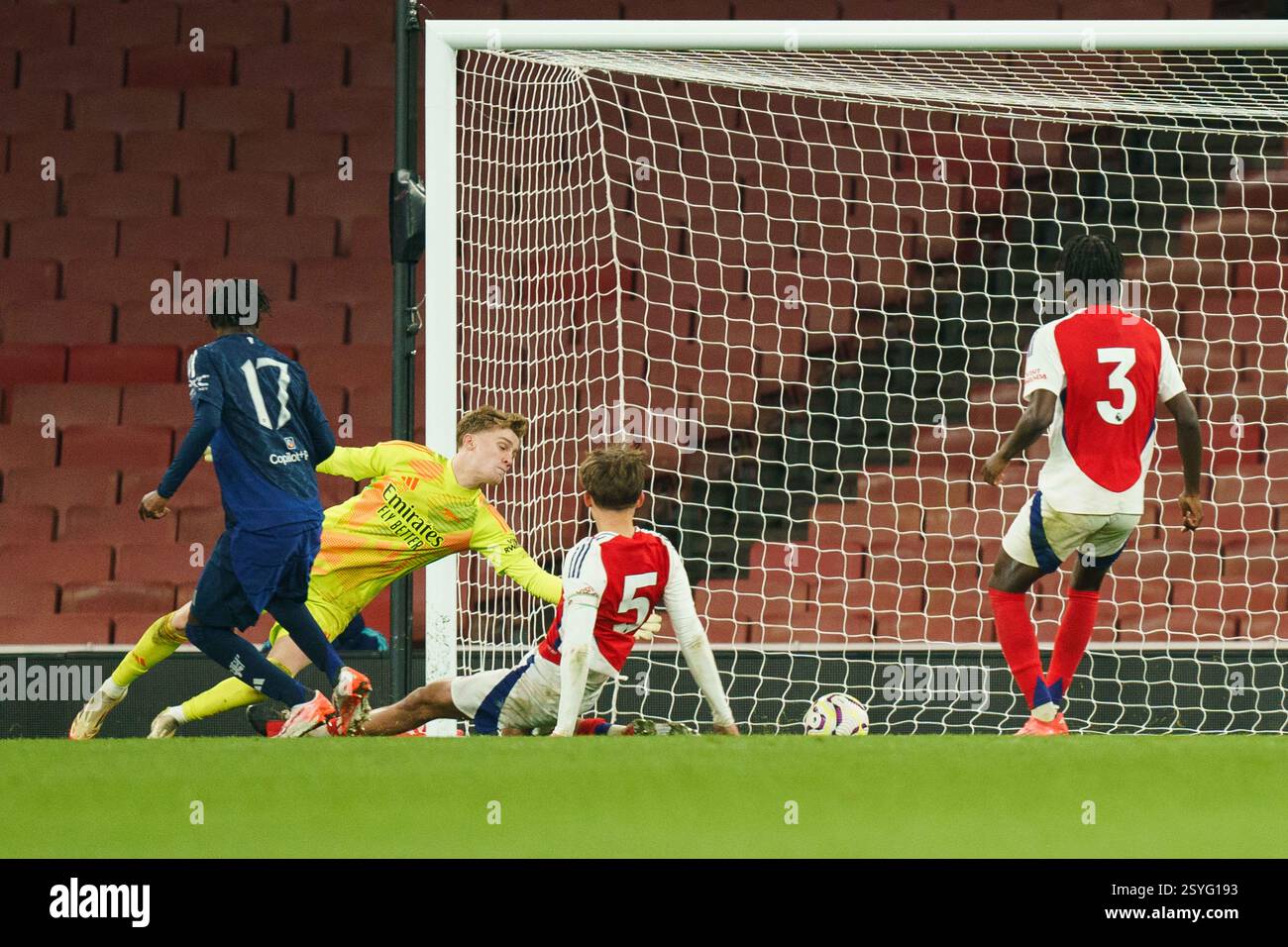 Bendito Mantato of Manchester United scoring his goal to make it 2-3 ...