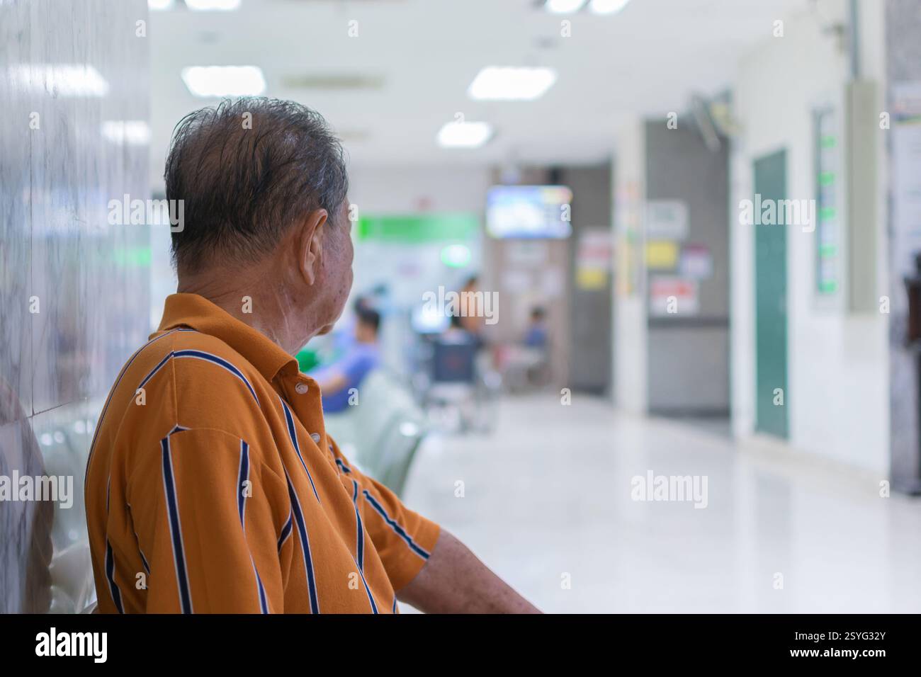 Patient elderly and many patient waiting a doctor and nurse in hospital ...