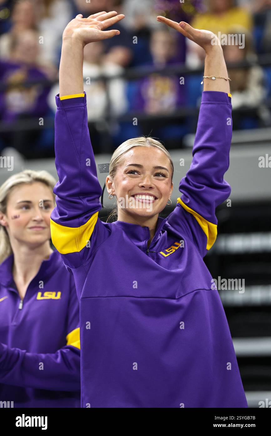 Baton Rouge, LA, USA. 28th Feb, 2025. LSU's Olivia Dunne is introduced ...