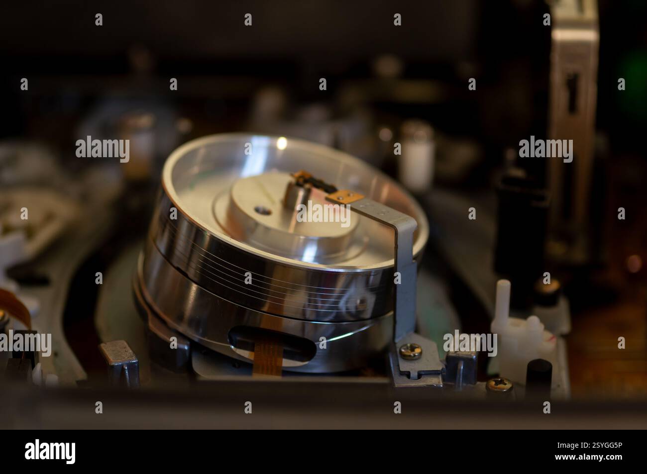 VHS VCR head close-up, tape refilling Stock Photo - Alamy