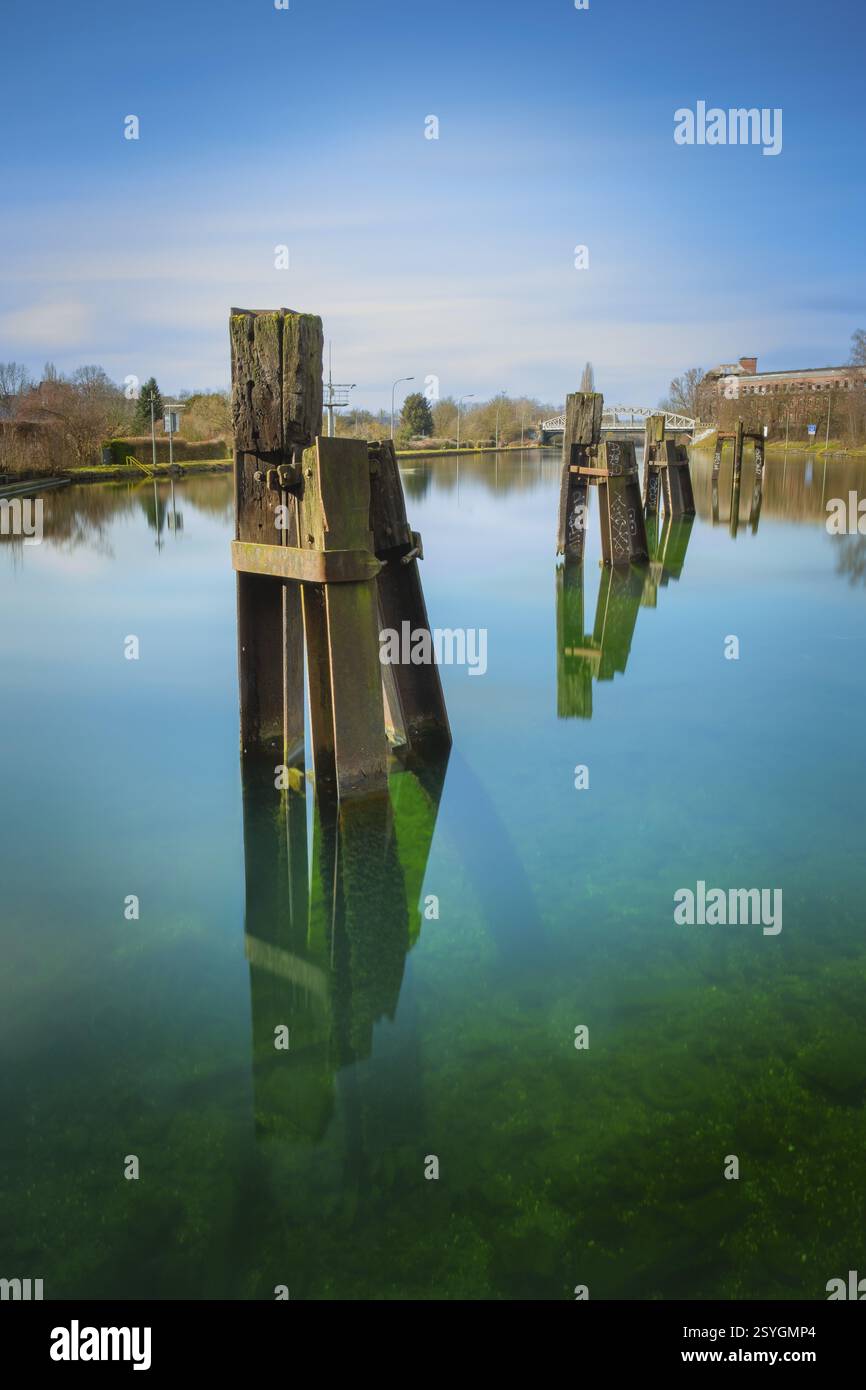 Canal lock in hannover germany hi-res stock photography and images - Alamy