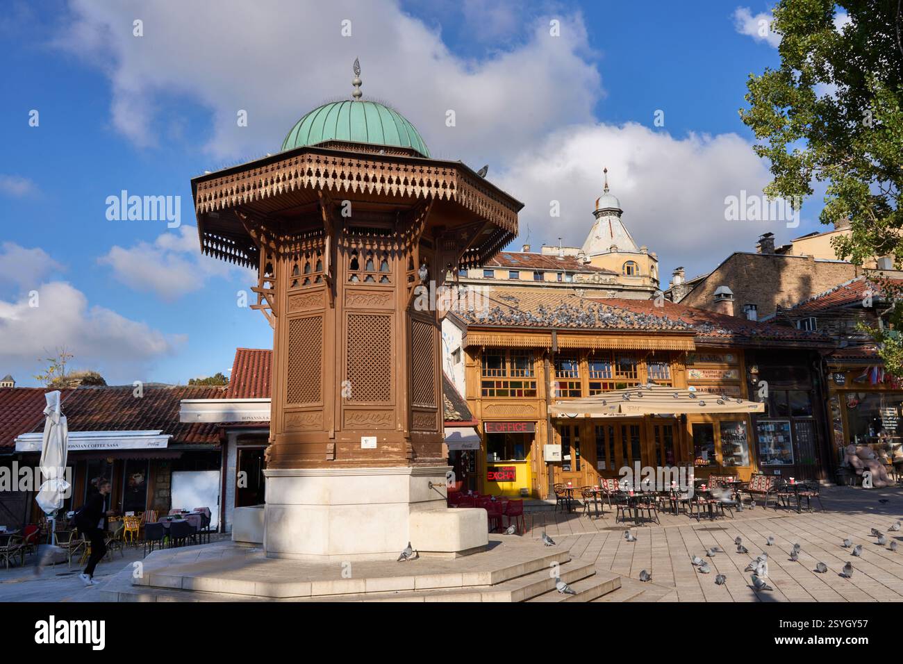 Sebilj brunnen hi-res stock photography and images - Alamy