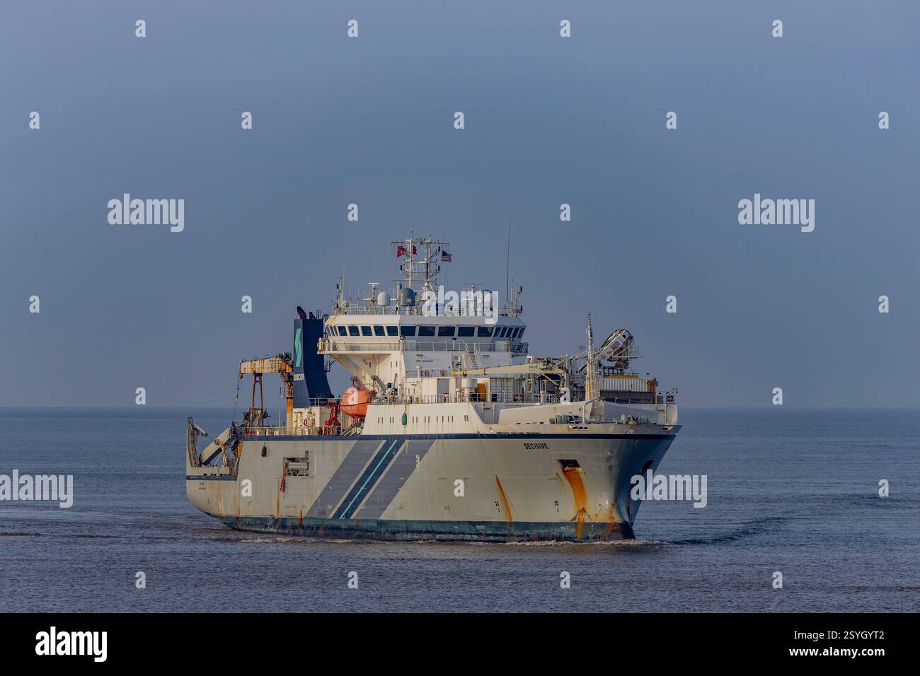 Cable layer Decisive heading for Avonmouth docks Stock Photo - Alamy
