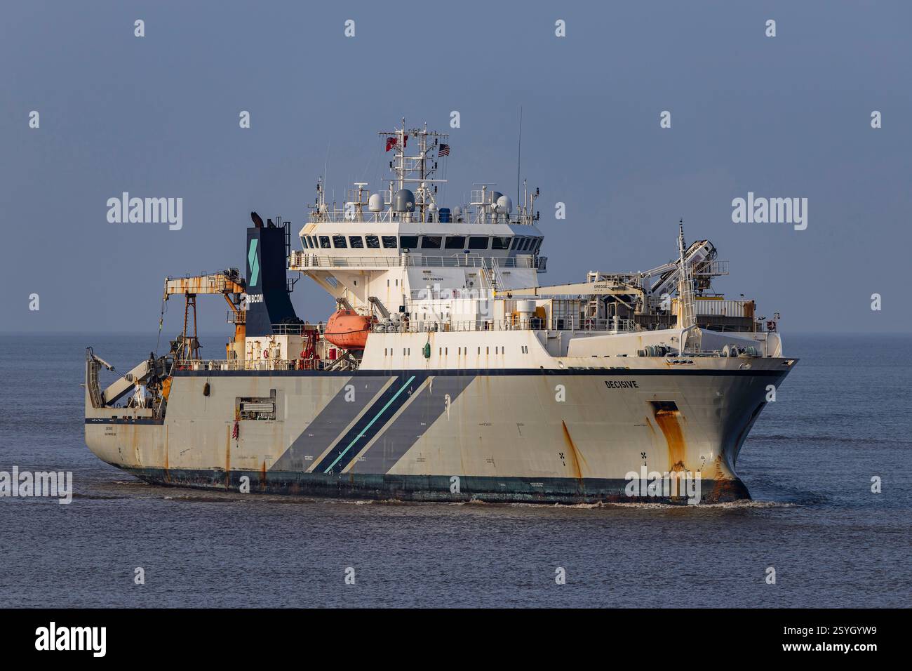 Cable layer Decisive heading for Avonmouth docks Stock Photo - Alamy